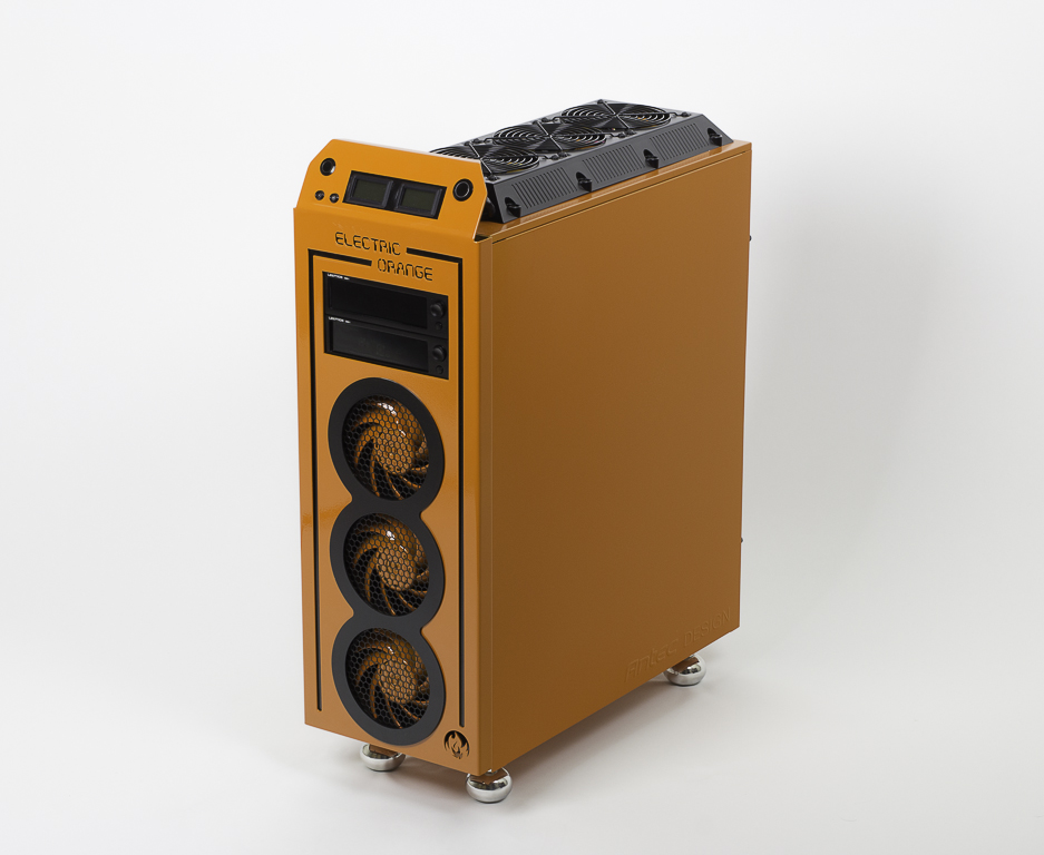 Modding • Mark Fryer - Electric Orange - Le comptoir du hardware