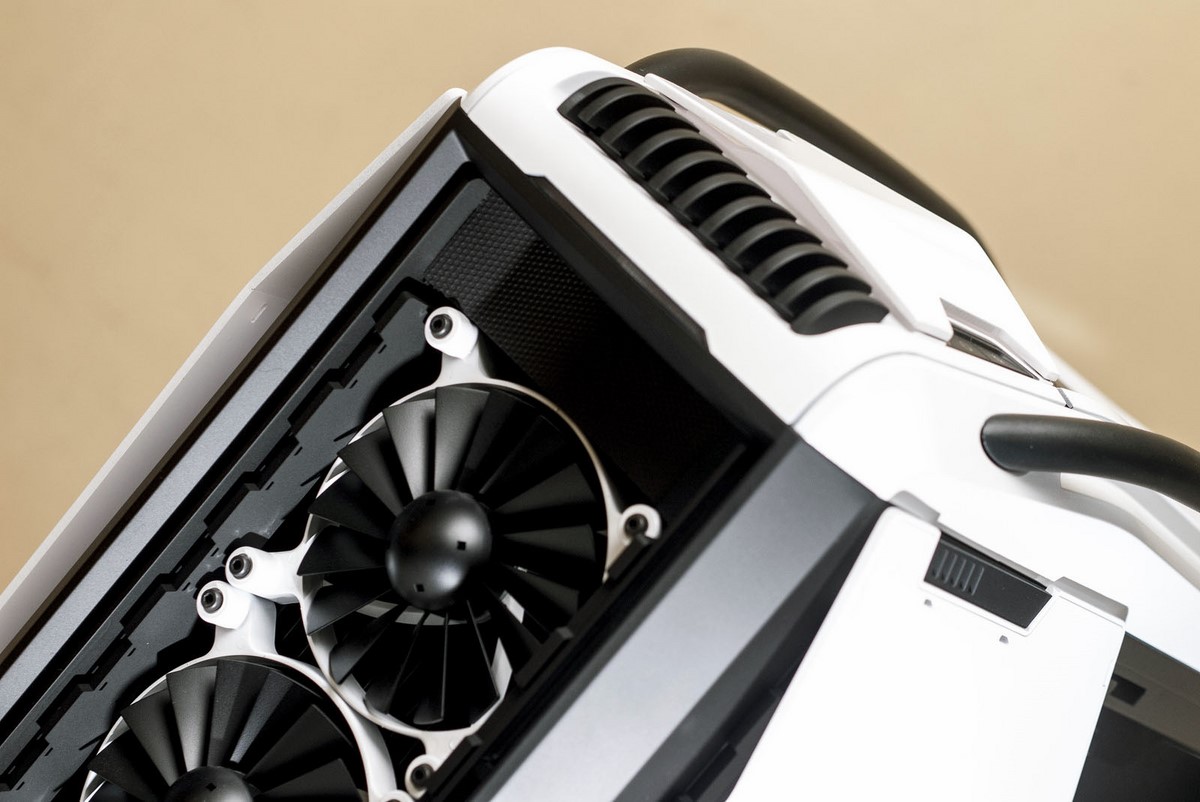 Modding • Tantric - Cosmos SE - Le comptoir du hardware