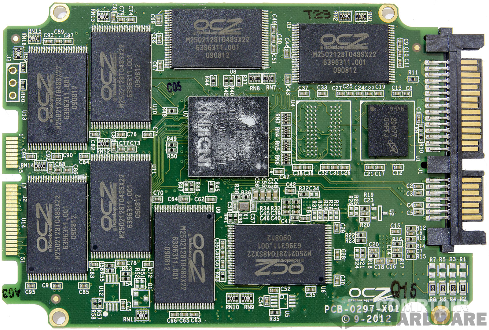 Hard du hard • Anatomie du PCB d'un SSD - Le comptoir du hardware
